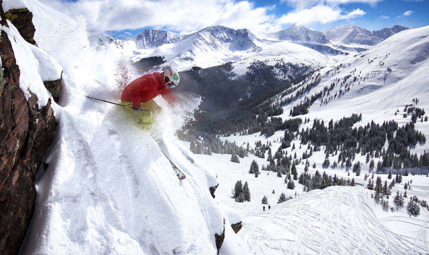 The Best Colorado Ski Towns - Snow Magazine